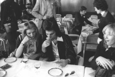 Freddie Mercury of Queen with Mary Austin at Kempton Park Race Cou- Old ...