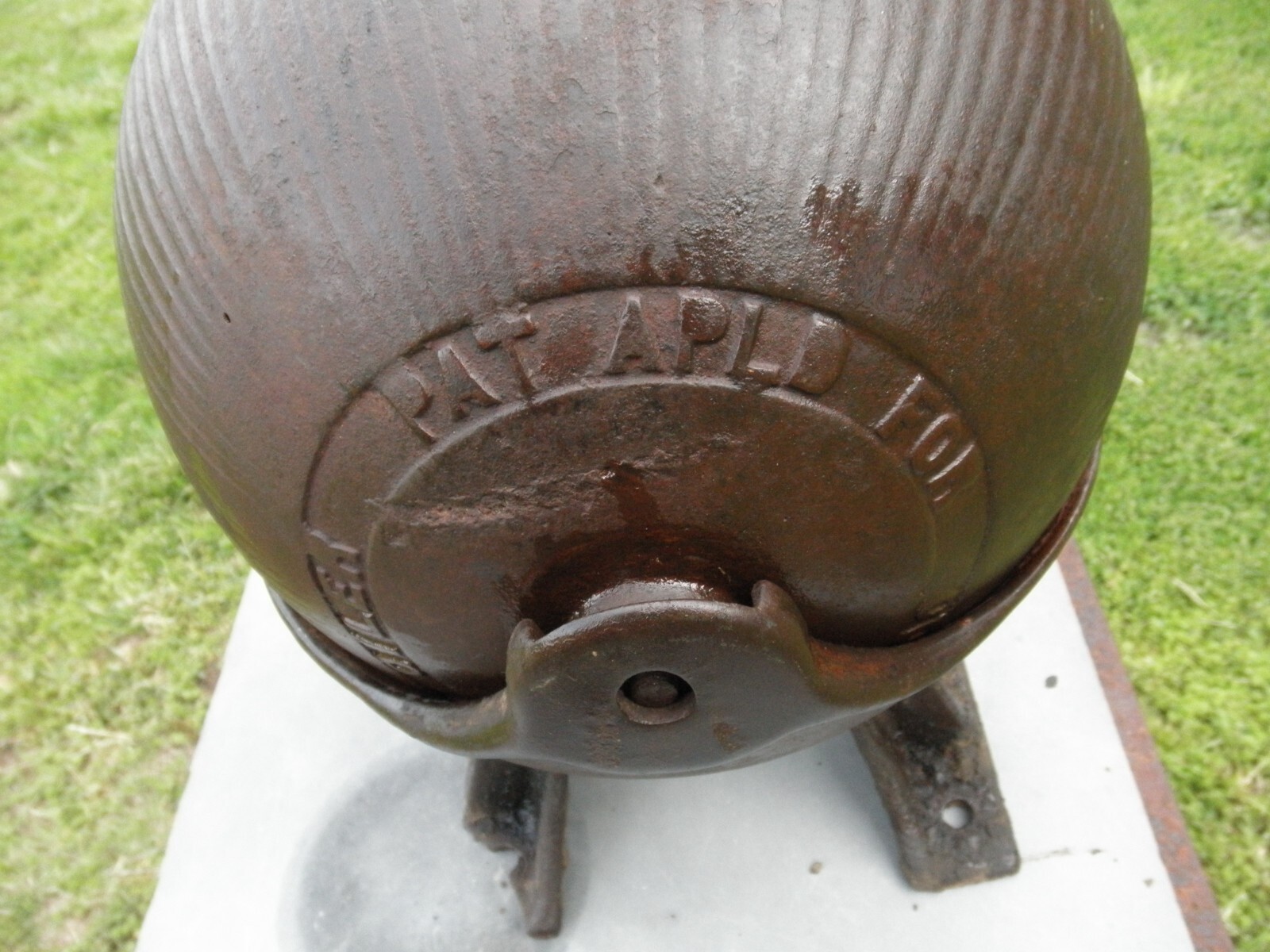 Vintage Columbian Watermelon Hog Oiler Cast Iron | eBay