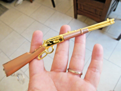 Winchester 1894 ** (( KEYCHAIN / EX - Large / GOLD TONE ** Free ...