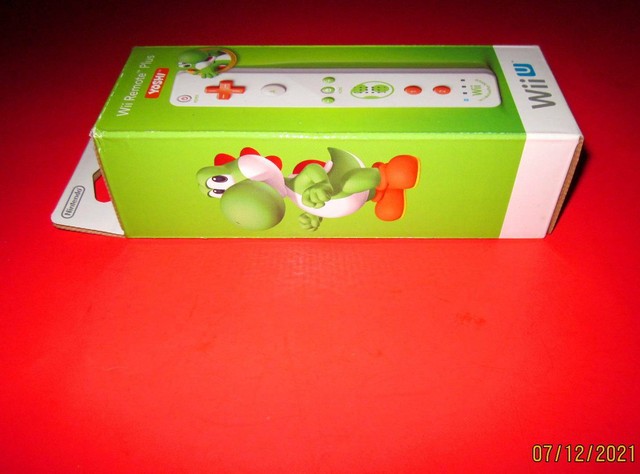 Nintendo Yoshi Edition Wii Remote Plus Rvlapnwc for sale online | eBay