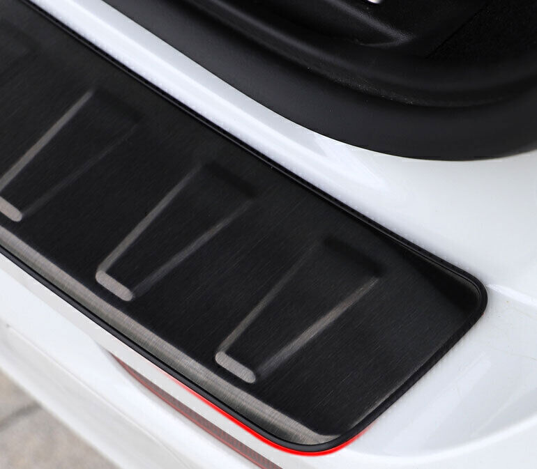 For Volvo XC60 18-2024 Black Titanium Outer Rear Bumper Protector Sill ...