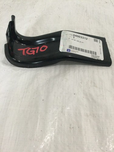 2021 Chevrolet Silverado 1500 Front Fender Upper Bracket OEM 84003312 ...