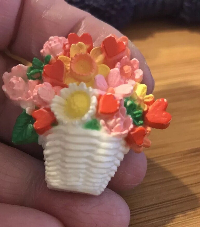 Cute Vtg HALLMARK Basket Full Of Spring Colored Flowers And Hearts | eBay