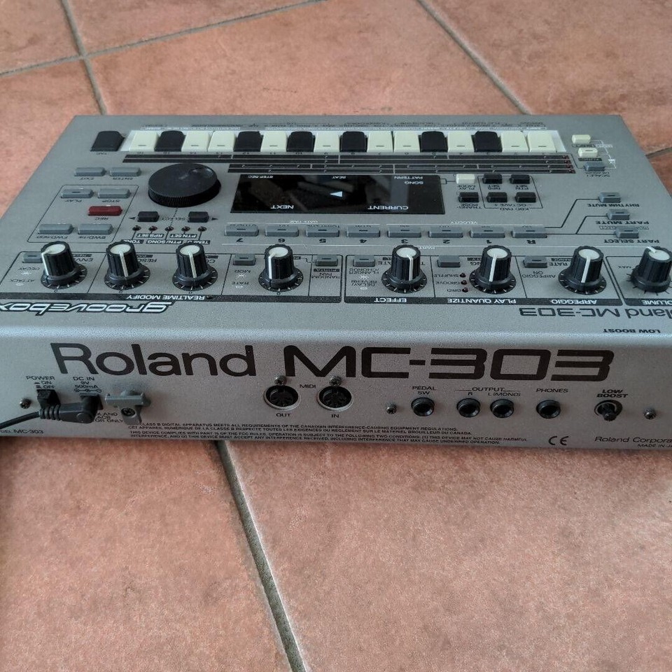 Roland MC-303 Groove Box Sequencer Drum Machine Japan | eBay