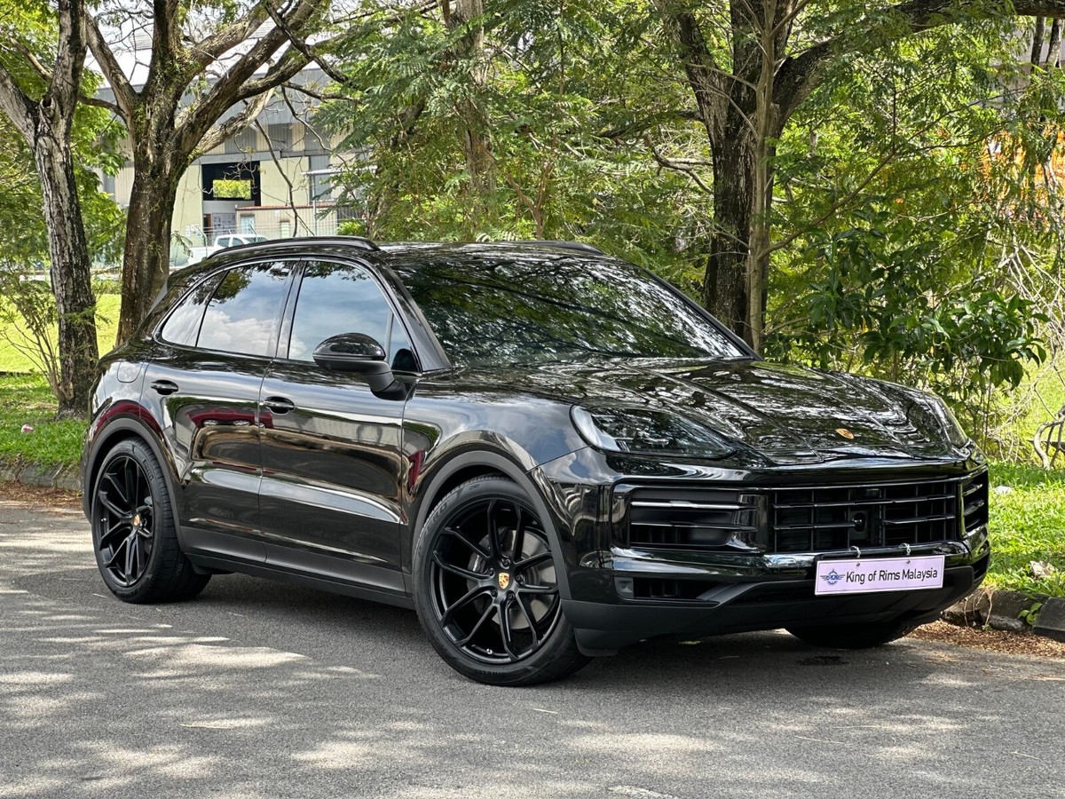 Cayenne Black Wheels 2013 Porsche Cayenne With 22" Savini Forged SV40S