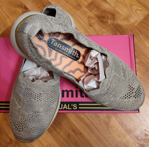 Ladies SZ 7 NWB Beige Comfort Shoes by Tansmith Scalloped Crochet ...