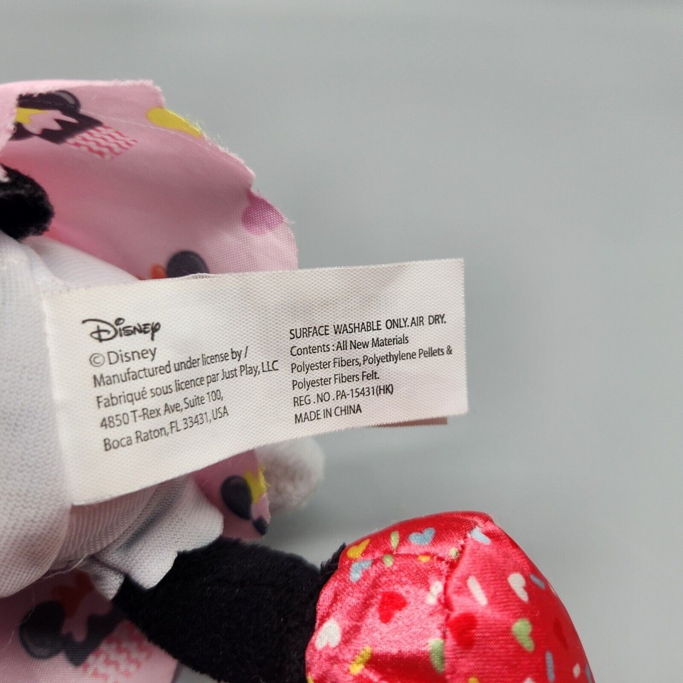 Walt Disney Junior Minnie Mouse Super Sweet Helper Plush Stuffed Doll ...