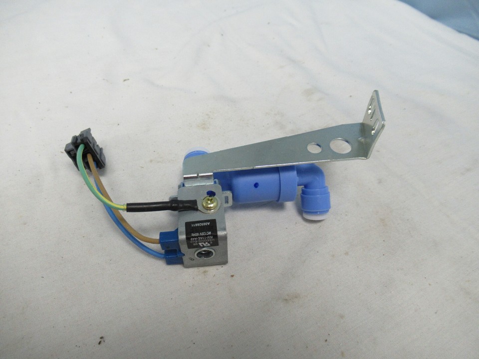 Frigidaire Refrigerator Single Water Valve 5304529533 (Lot #145) | eBay