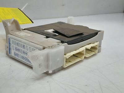 2012 Toyota Prius C 1.5L Multiplex Network Module BCM OEM 89221-52380 ...