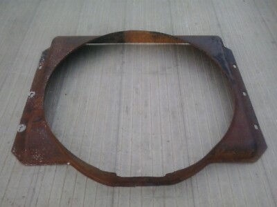 INTERNATIONAL Truck Radiator Fan Cowling for 220 or 240 c.i. Petrol ...