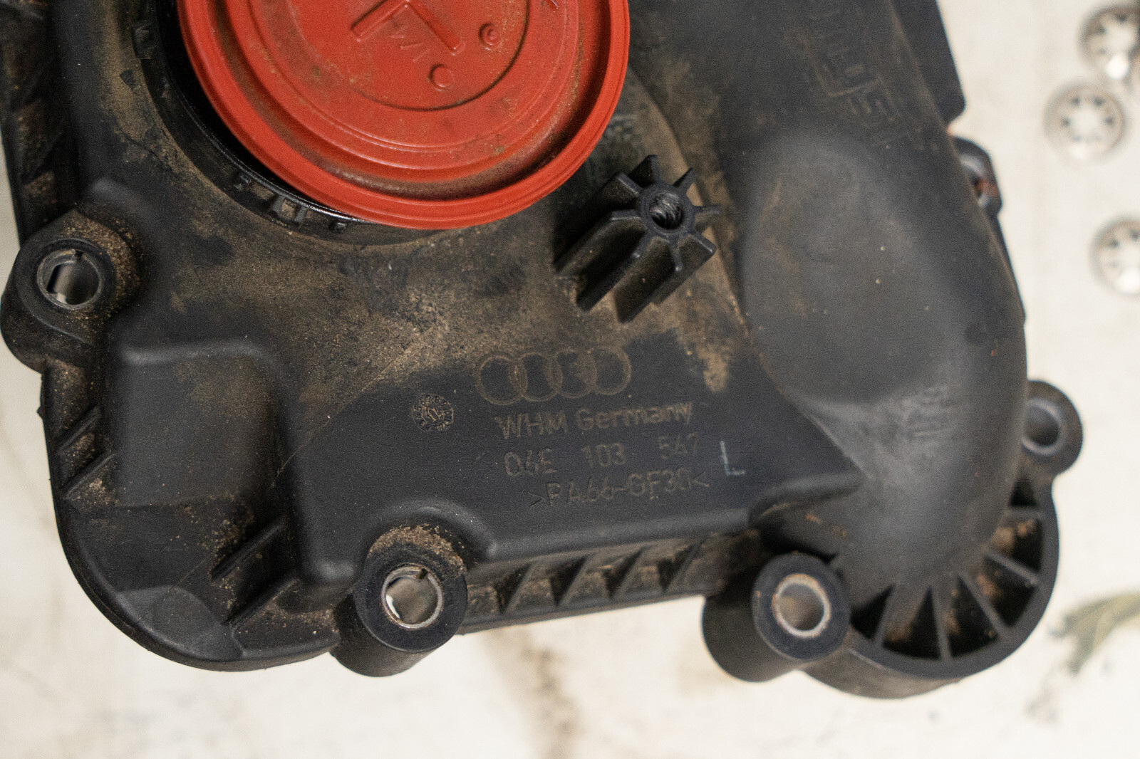 Air outlet damper membrane for Audi 2.4, 2.8, 3.2 FSI 06E103547E repair ...