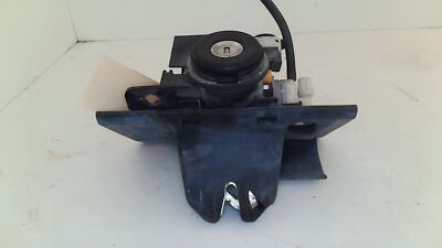 Mercedes W210 99-02 E320 E430 E300 wo/eye wo/key #112 Trunk Latch (USED ...