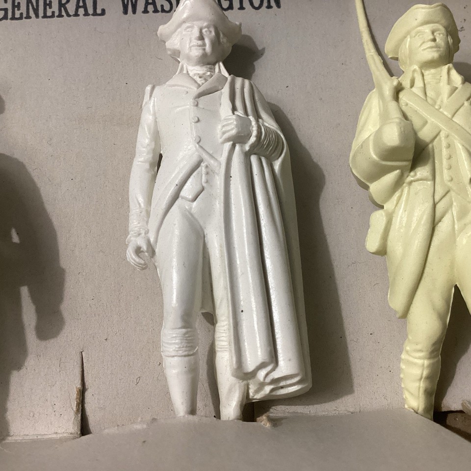 Vintage Marx American heroes George Washington and the Revolutionary ...