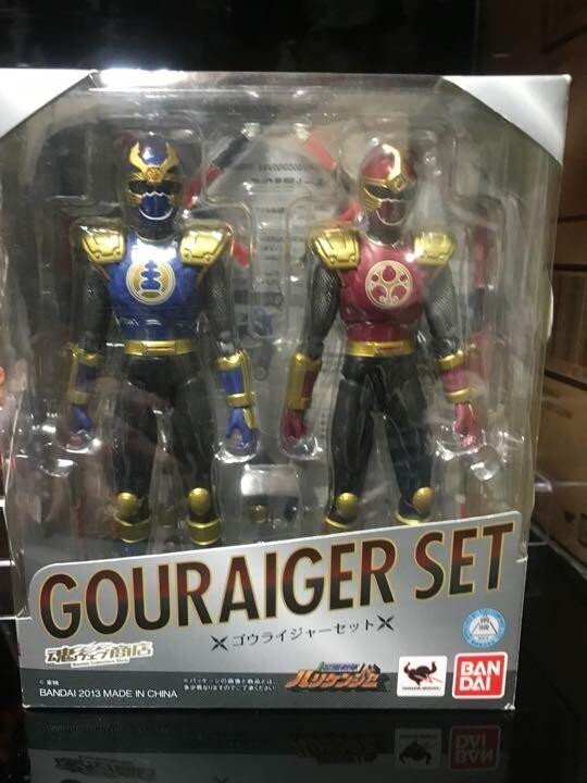 Power Rangers S.H.Figuarts Ninpuu Sentai Hurricaneger GOURAIGER Set ...