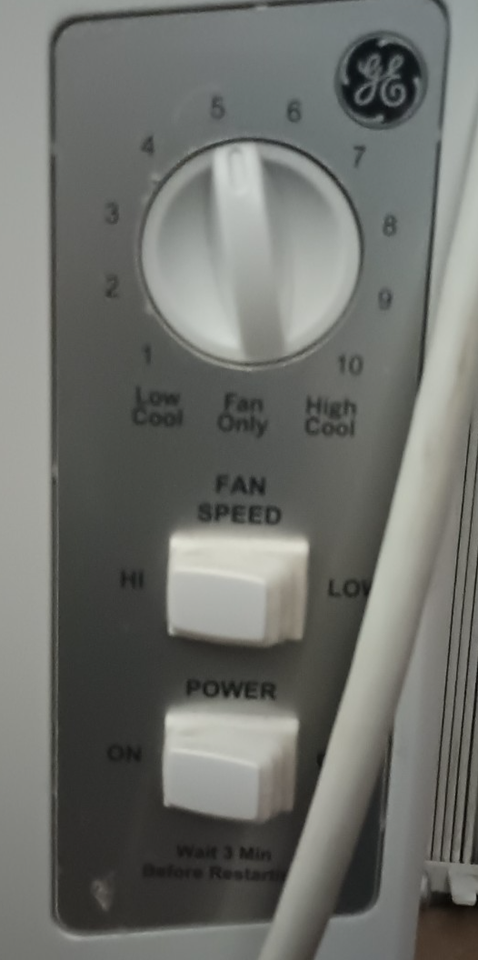 Window Air Conditioner 5050 BTU GE Model AHS05LXQ1 Dec 2017 PICK UP ...