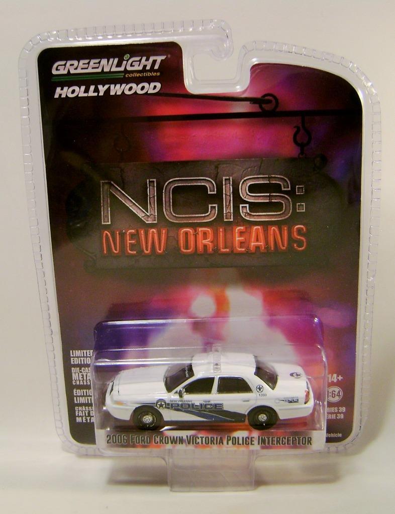 2006 '06 CROWN VICTORIA NCIS NEW ORLEANS COP CAR HOLLYWOOD R39 ...