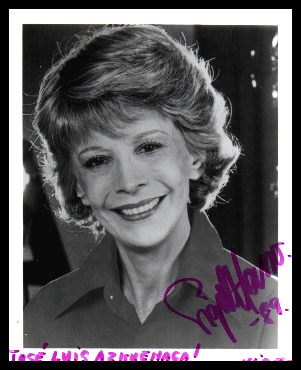 Actress Hasso In Today’s Edition Of #10Things, Spend A Cozy Fall Day