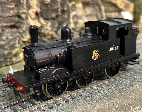 Kit-Built (Wrenn Chassis) Ex-LSWR Adams G6 0-6-0T 30162 - BR Black ...