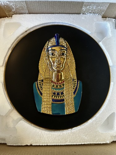 Cleopatra Empress And Enchantress Gold Osiris Porcelain Plate 3D | eBay