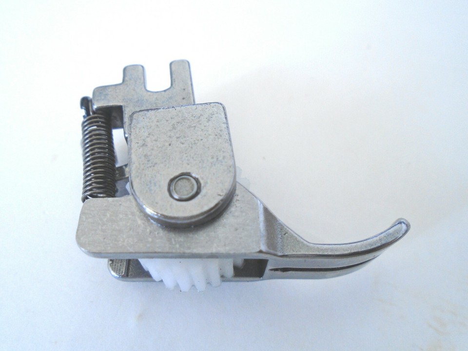 Heavy Duty Plastic Sawtooth Wheel Roller Foot Single Needle Industrial ...