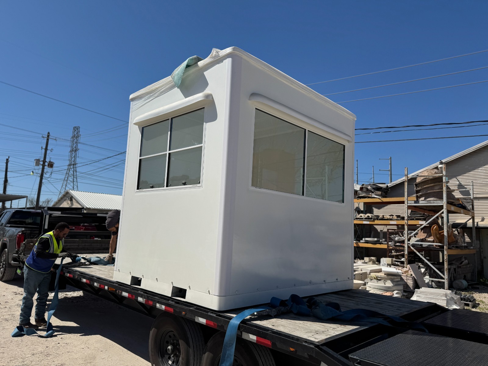 7 x 7 ft Prefabricated Portable Modular Guard Shack Cabin Gate Booth ...