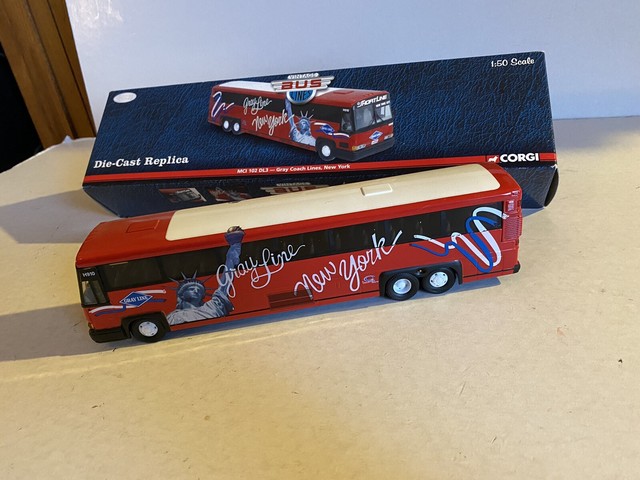 Corgi Limited Edition Diecast US53409 Gray Coach Lines New York Bus 1 ...