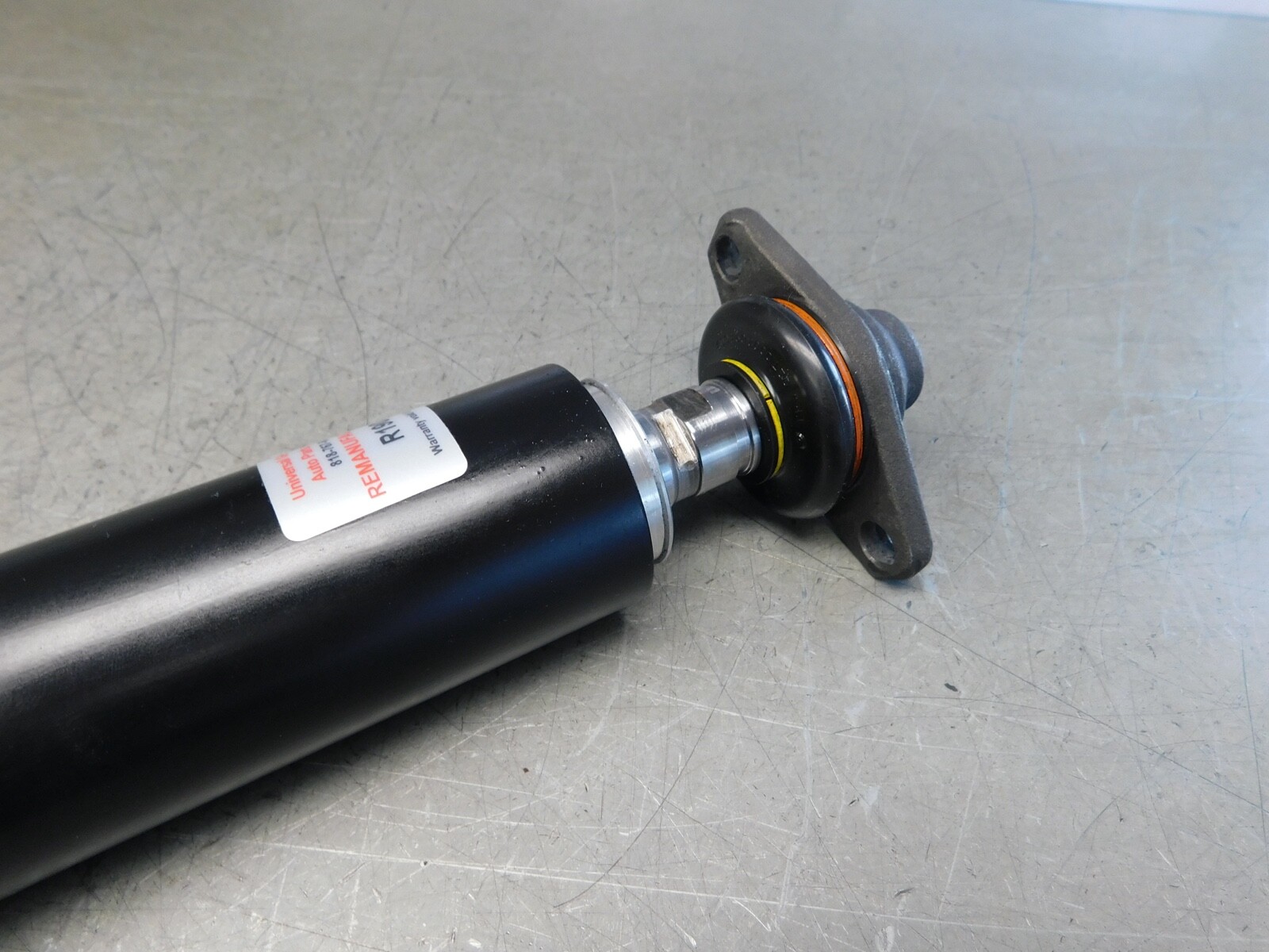 126 560SEL 500SEL 560SEC 420SEL Rear hydraulic Shocks 1263204613 ...