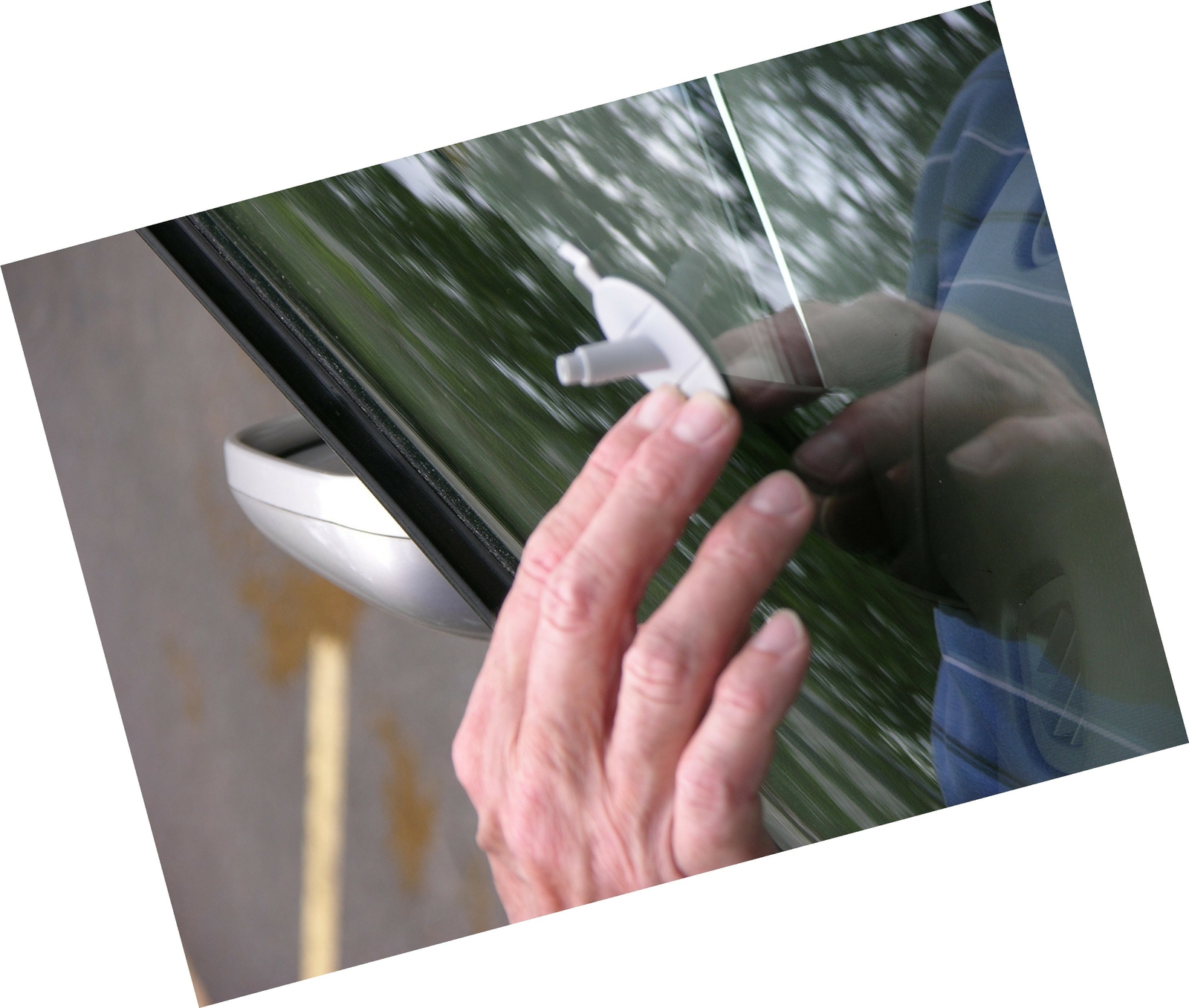 Permatex 16067 Bullseye Windshield Repair Kit, .025 oz. Syringe, .025 ...