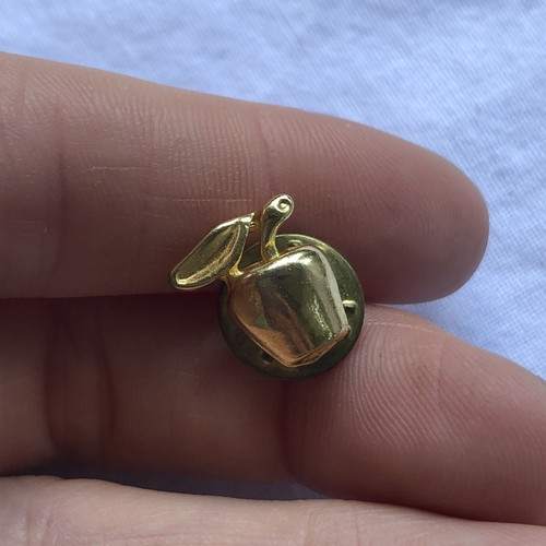 Gold Tone Apple Pin Tie Tack Lapel Pin Teacher Collectible | eBay