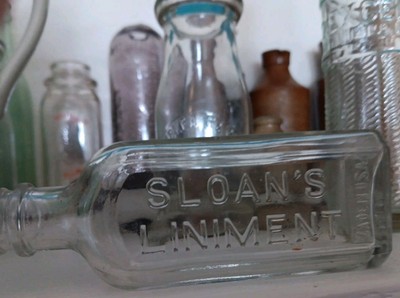 Vintage Glass SLOAN'S LINIMENT medicine bottle apothecary decanter ...