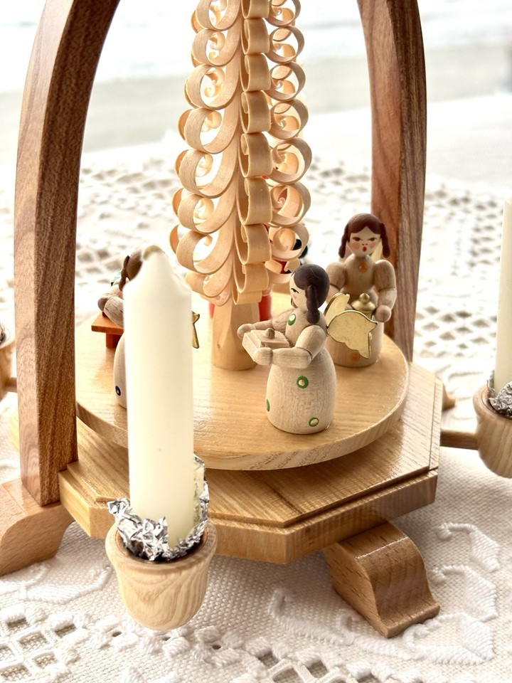 Vtg Erzgebirge Expertic 9” Pyramid Santa Sled Tree 3 Angels VIDEO W ...