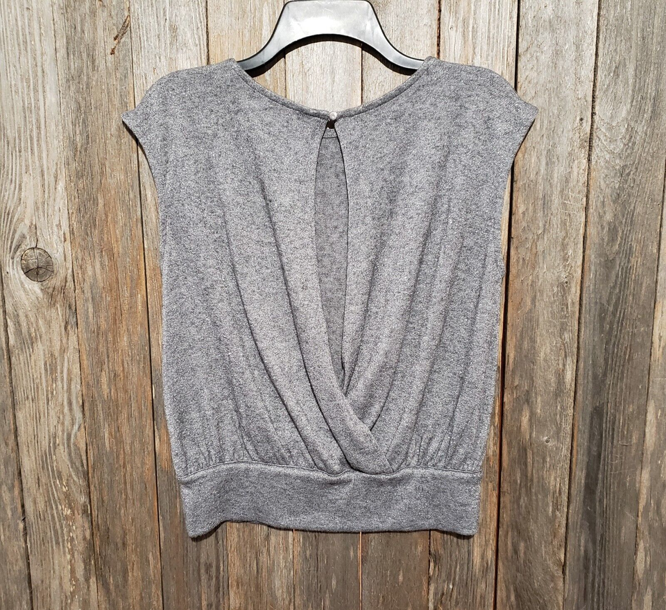 Banana Republic Factory XS S Women's Gray Shimmer Open Split Back Top ...
