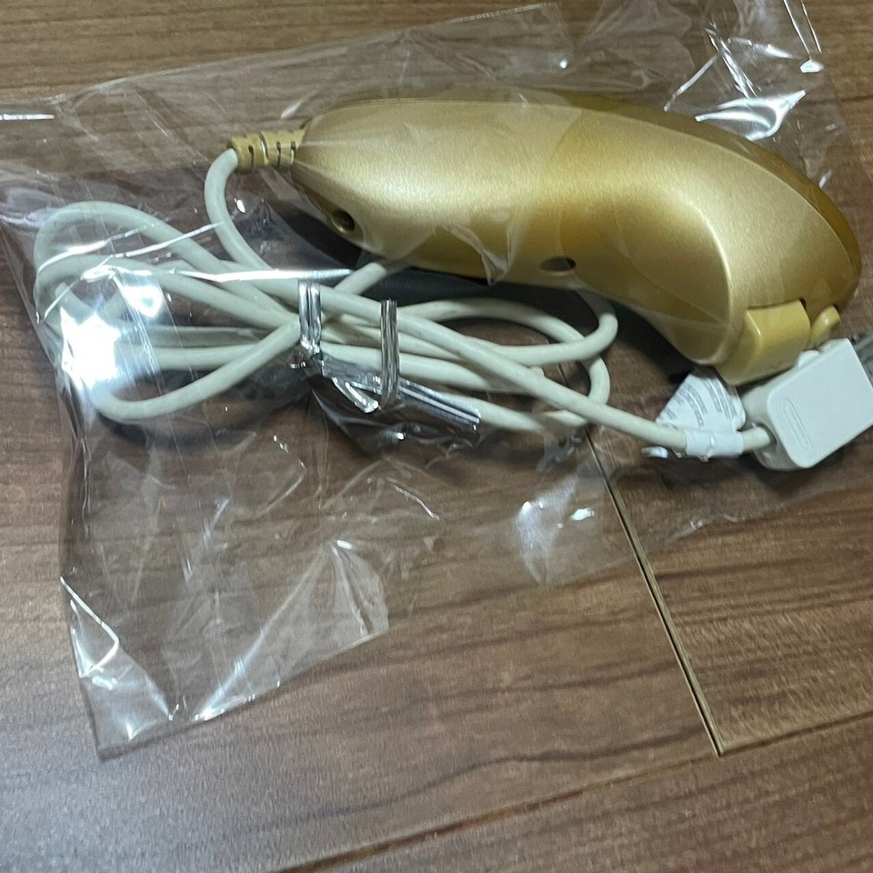 Nintendo Wii Golden Nunchuk Nunchuck | Japan | Gold | Controller | Wii ...