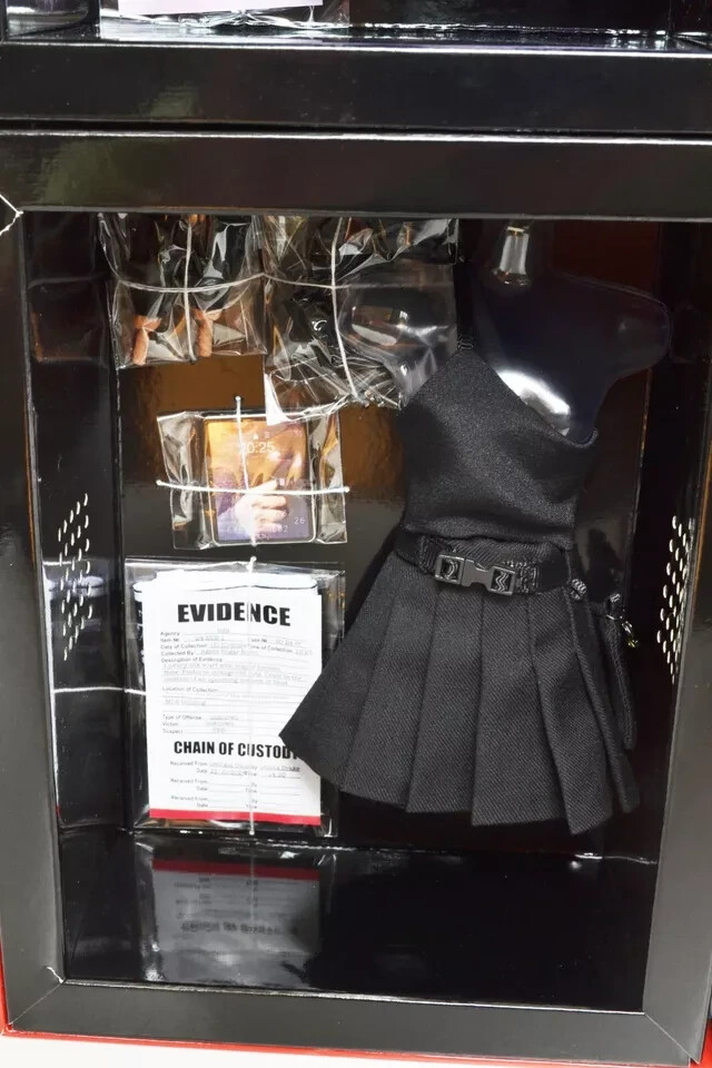 IMOGEN LENNOX CRYPTIC CASES GIFT SET ACCESSORY B 2024 STILETTOS OUT NU ...