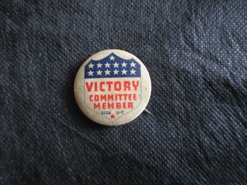 Victory Committee Member Pinback Button | eBay