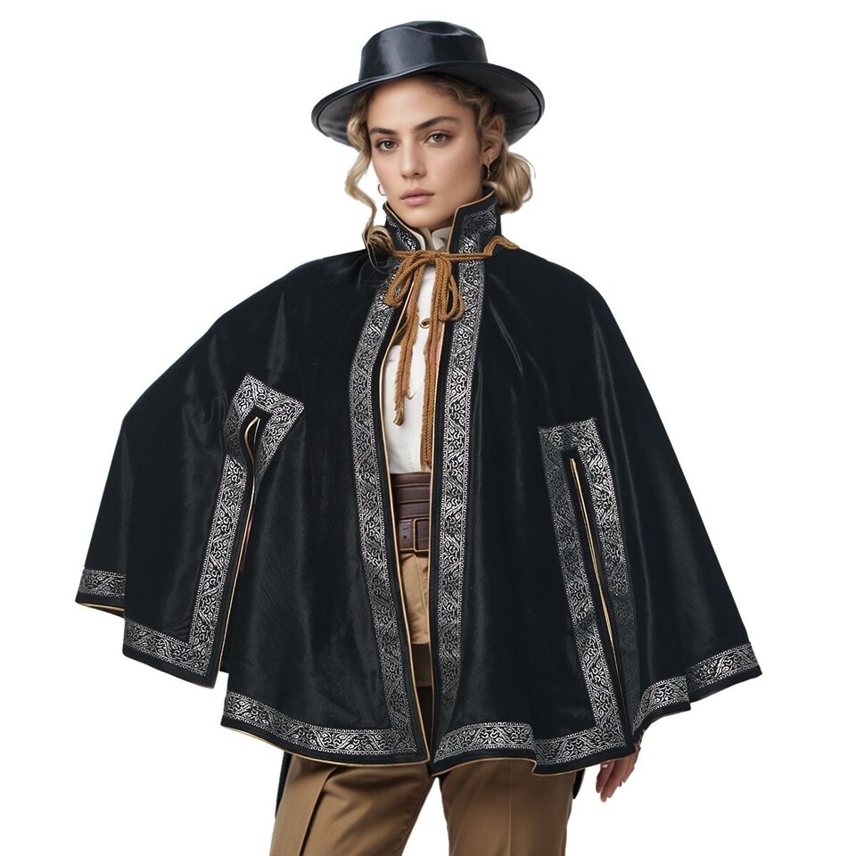 Medieval Women's Cape Musketeer cape Renaissance Half Cape Halloween ...