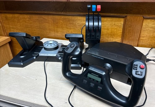Logitech J SAITEK PRO Flight Yoke System, Throttle Quadrant, And Flight ...