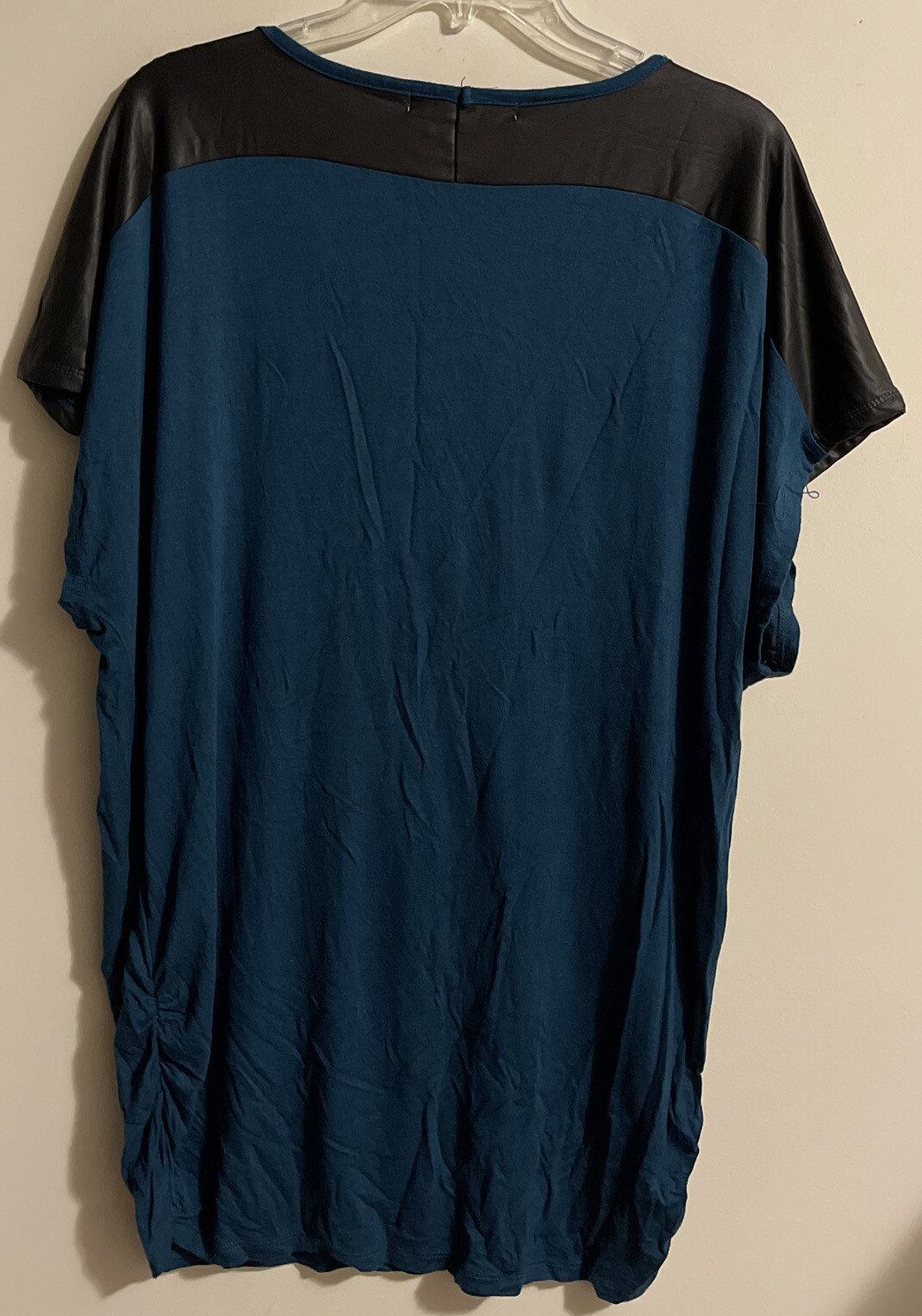 French Laundry Womens XL Green Short Sleeved Vneck Tu… - Gem