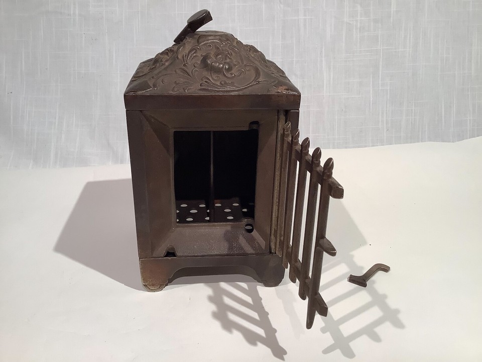 1911 PAT. CHARLES A. BAILEY "JEWEL" IRON TOY SAFE BANK, SCANTILY CLAD ...