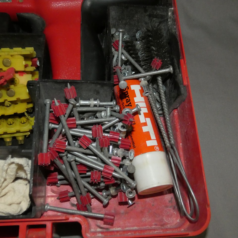 Hilti DX350 Powder Actuated Nail Gun Tool with Case and Accessories | eBay