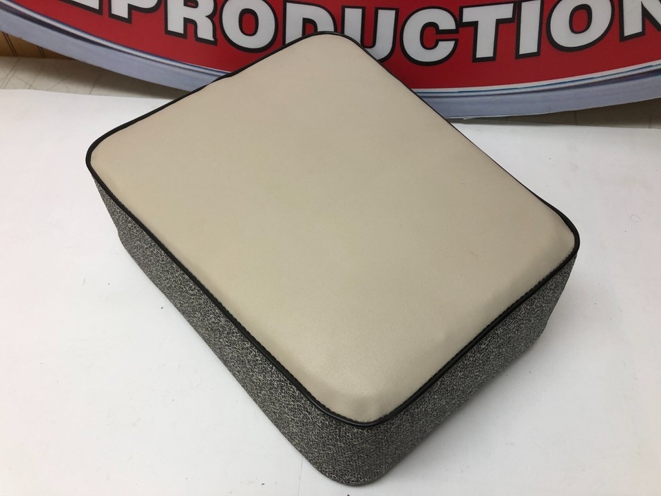 Cushman 720 Series, 722 Pacemaker, 725 Road King Buddy Seat | eBay