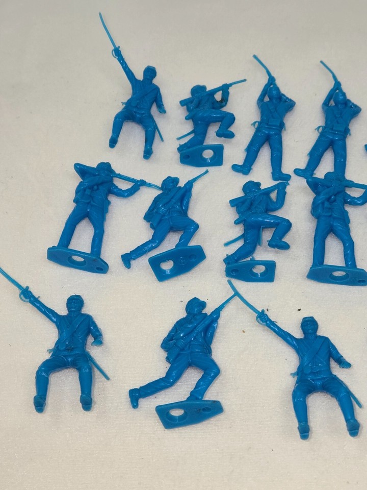 LOT OF 17 VINTAGE MPC PLASTIC TOY SOLDIERS CIVIL WAR INFANTRY BLUE | eBay
