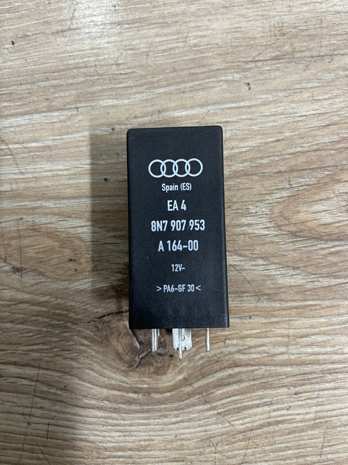 Audi TT Mk1 98-06 8N 1.8T & 3.2 V6 Roadster Wind Deflector Relay 604 ...
