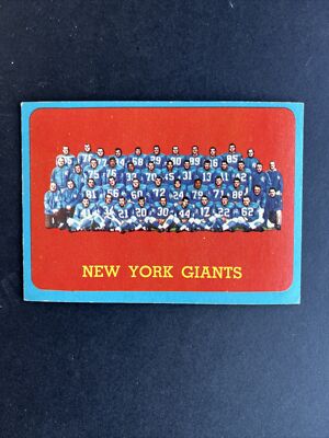 1963 TOPPS #60 NEW YORK GIANTS TEAM CARD W/Y. A. TITTLE & FRANK GIFFORD ...