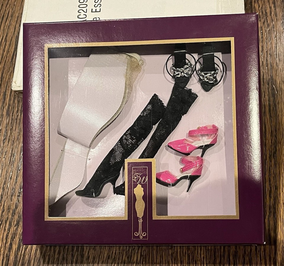 2002 Tyler Wentworth Robert Tonner Doll Clothes MIB Evening Shoe ...