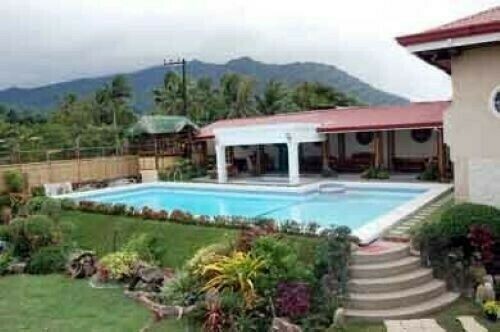 Hot Spring Pansol Calamba Laguna The Best Private Resorts In Laguna