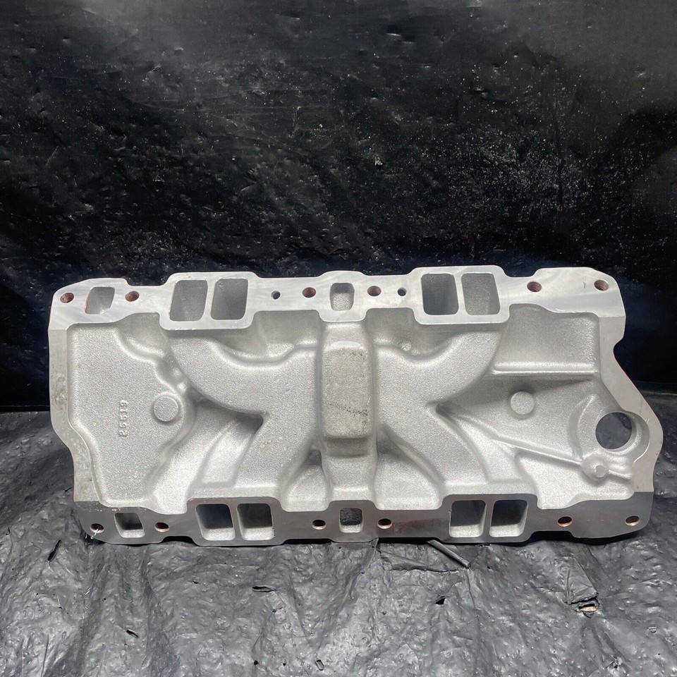 Edelbrock 2701 Performer EPS Intake Manifold for Small Block Chevy V8 ...