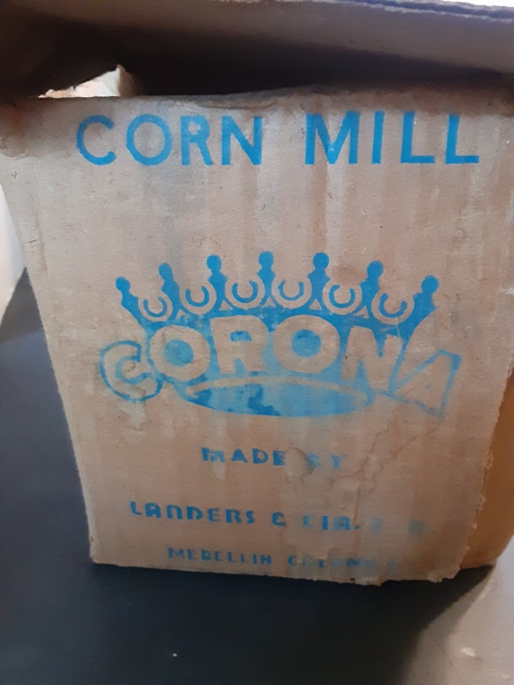 Corona Traditional Corn and Grain Mill Landers Frary & Clark Vintage ...