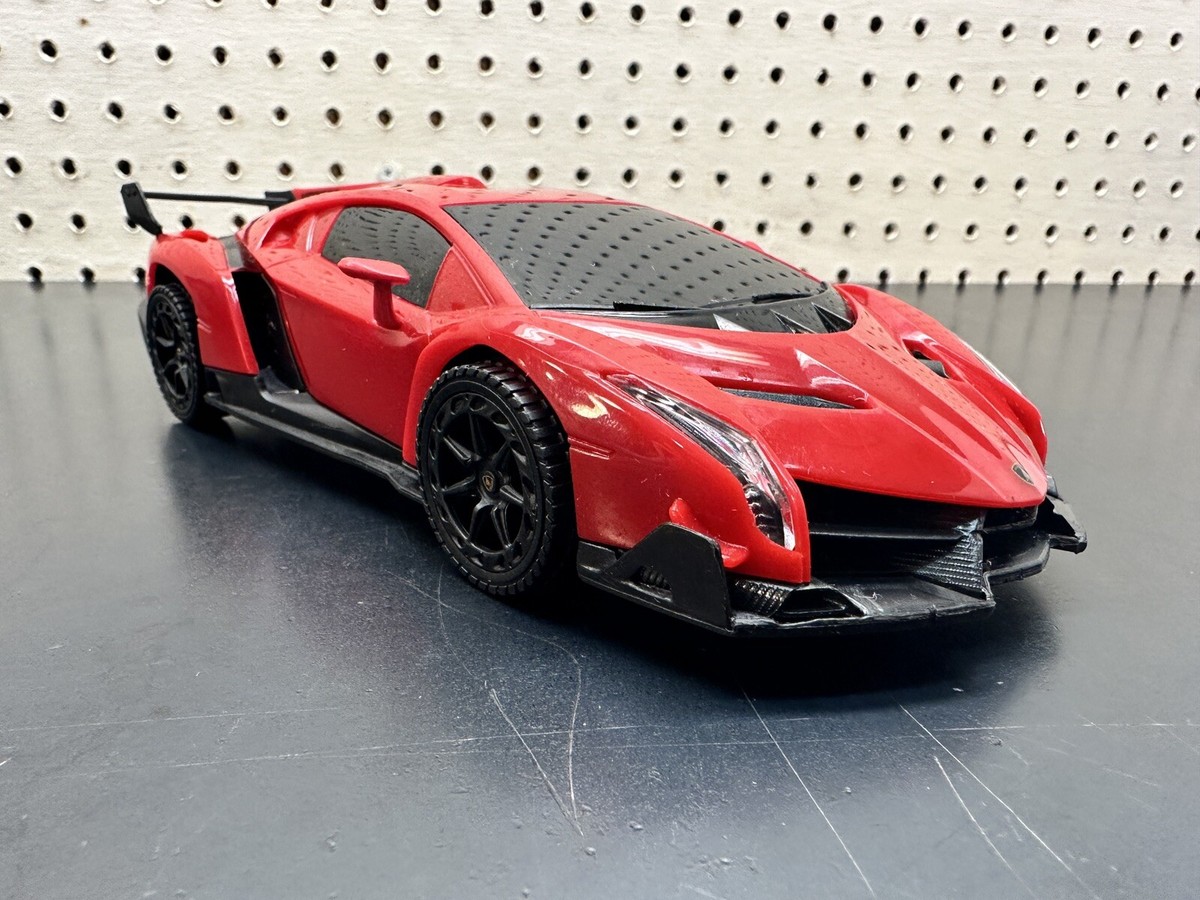Lamborghini Veneno Red