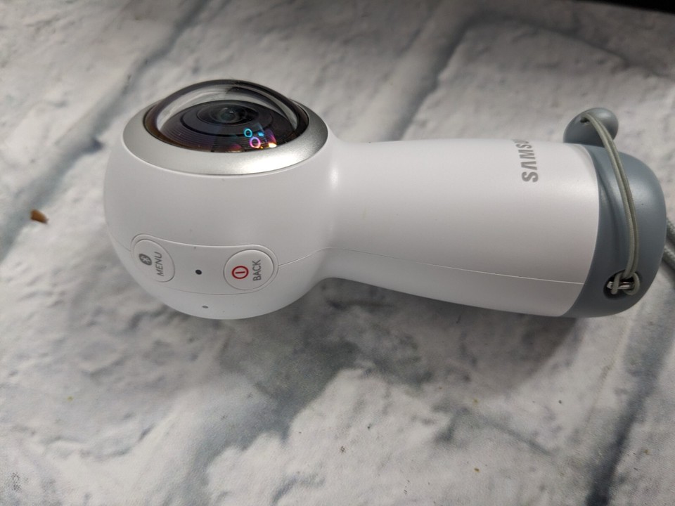 Samsung Gear 360 SM-R210 (2017 Ed) Spherical Cam 360 degree 4K Cam Only ...